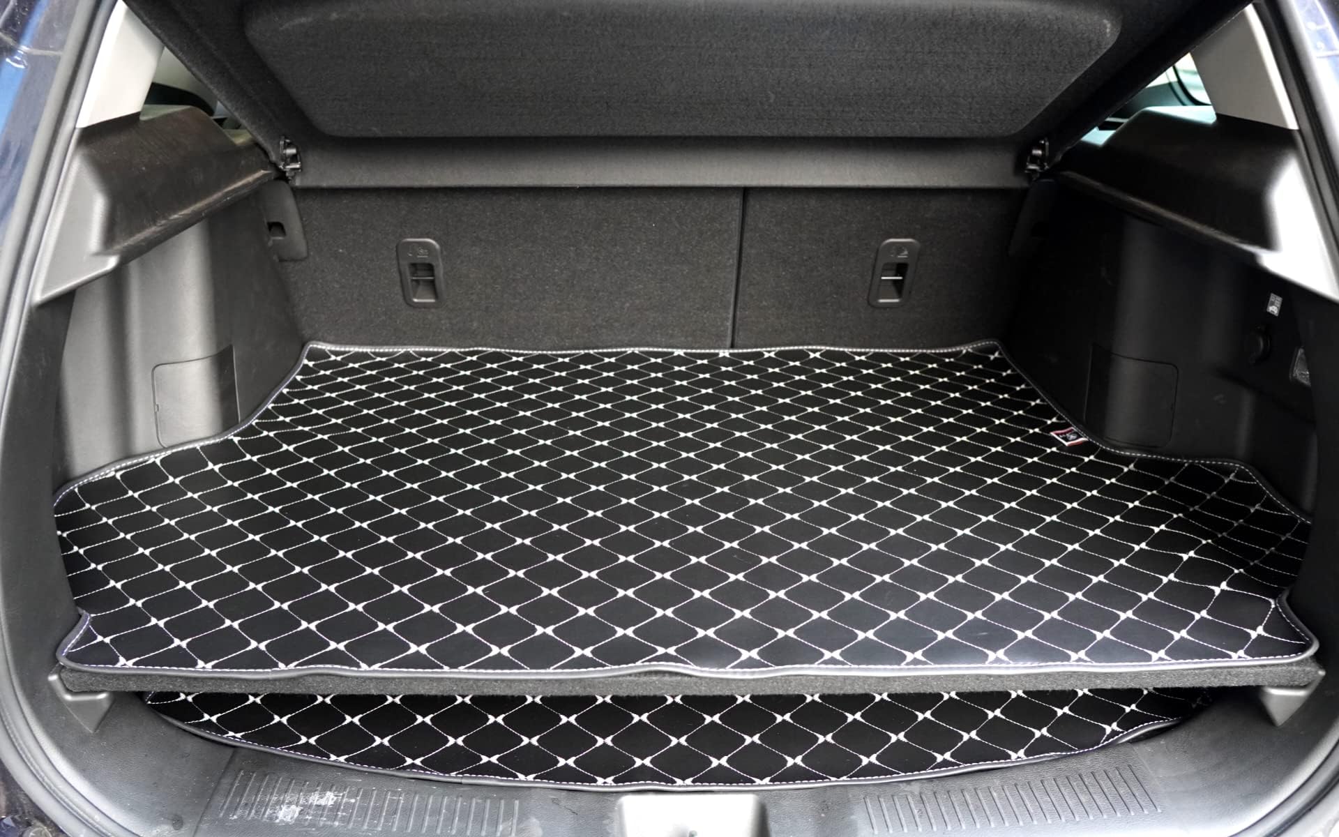 truFIT Luxury Tailor Made Primium Car Dicky/Boot/Trunk Mat for Maruti ...