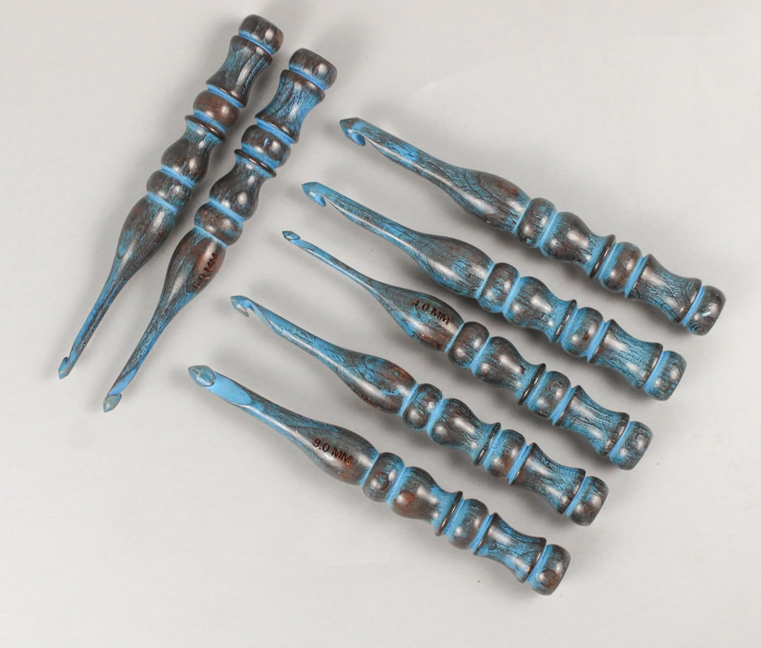 Amazon.com: Handmade Ergonomic Wooden Crochet Hooks, (Set of 7) Crochet ...
