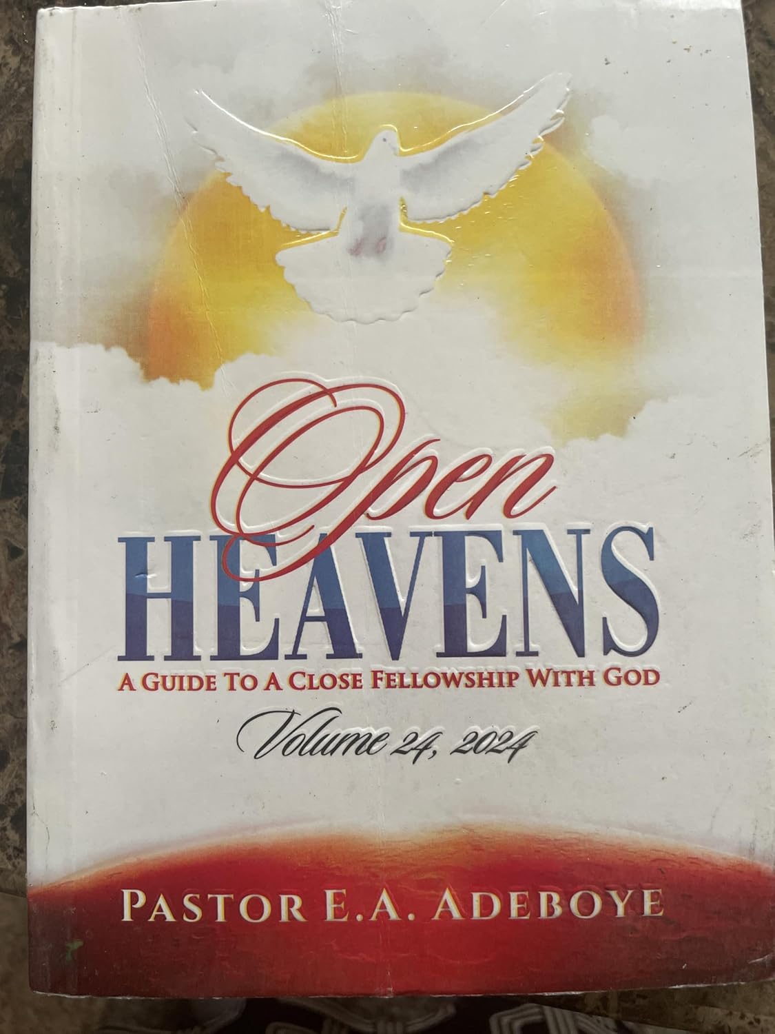 Open Heavens Volume 24, 2024: Pastor E. A. Adeboye: Amazon.com: Books