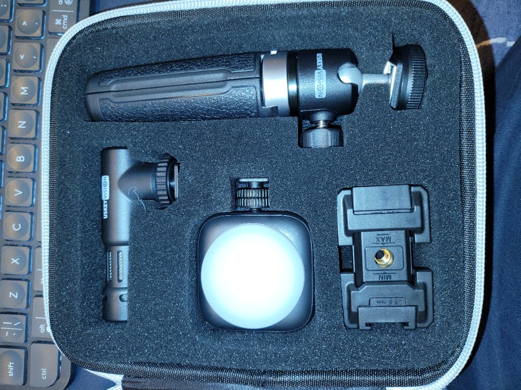 USKEYVISION Mini Vlogging Kit for iPhone,Youtuber Starter Kit with ...