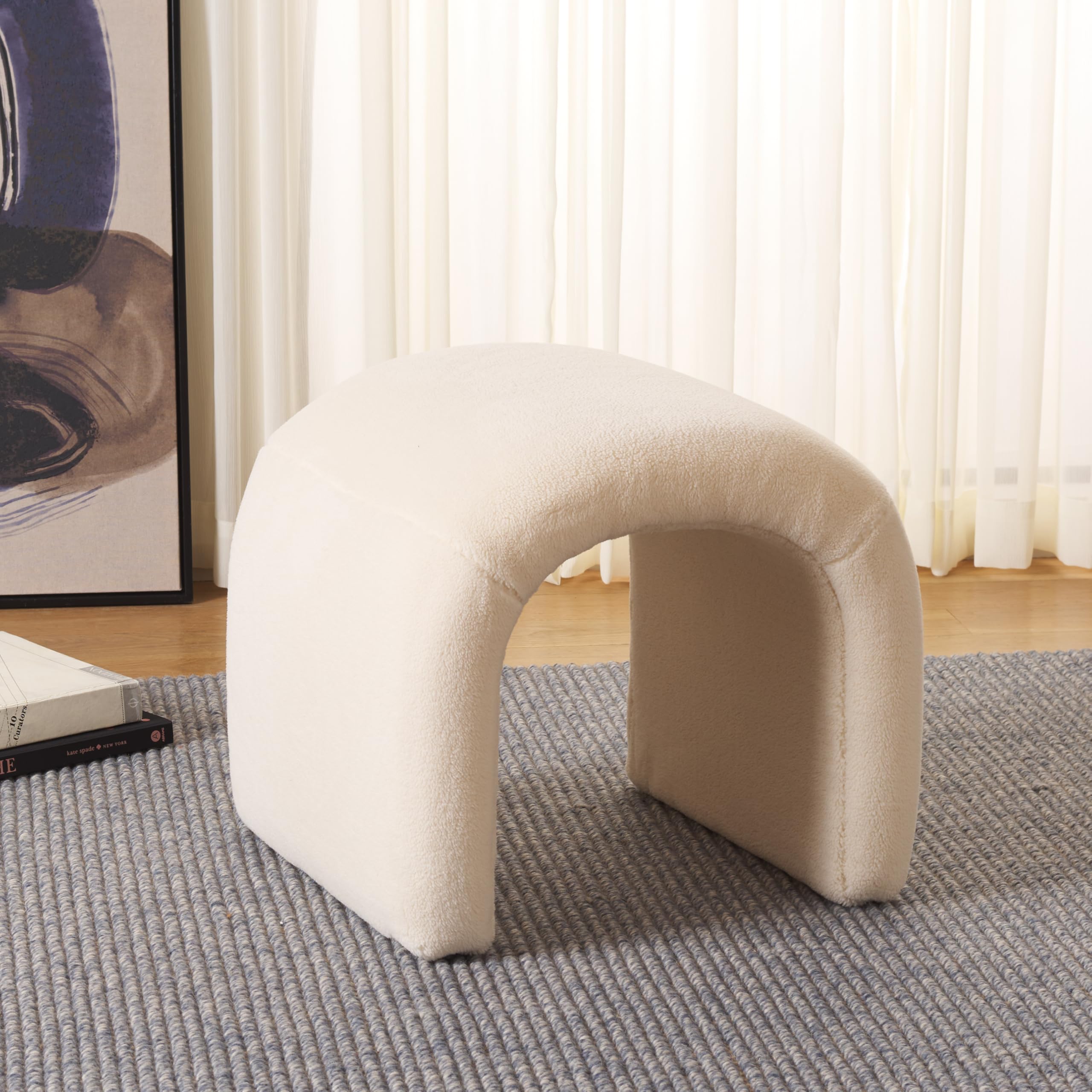 Amazon.com: SAFAVIEH Home Collection Kibo Cream Faux Shearling ...