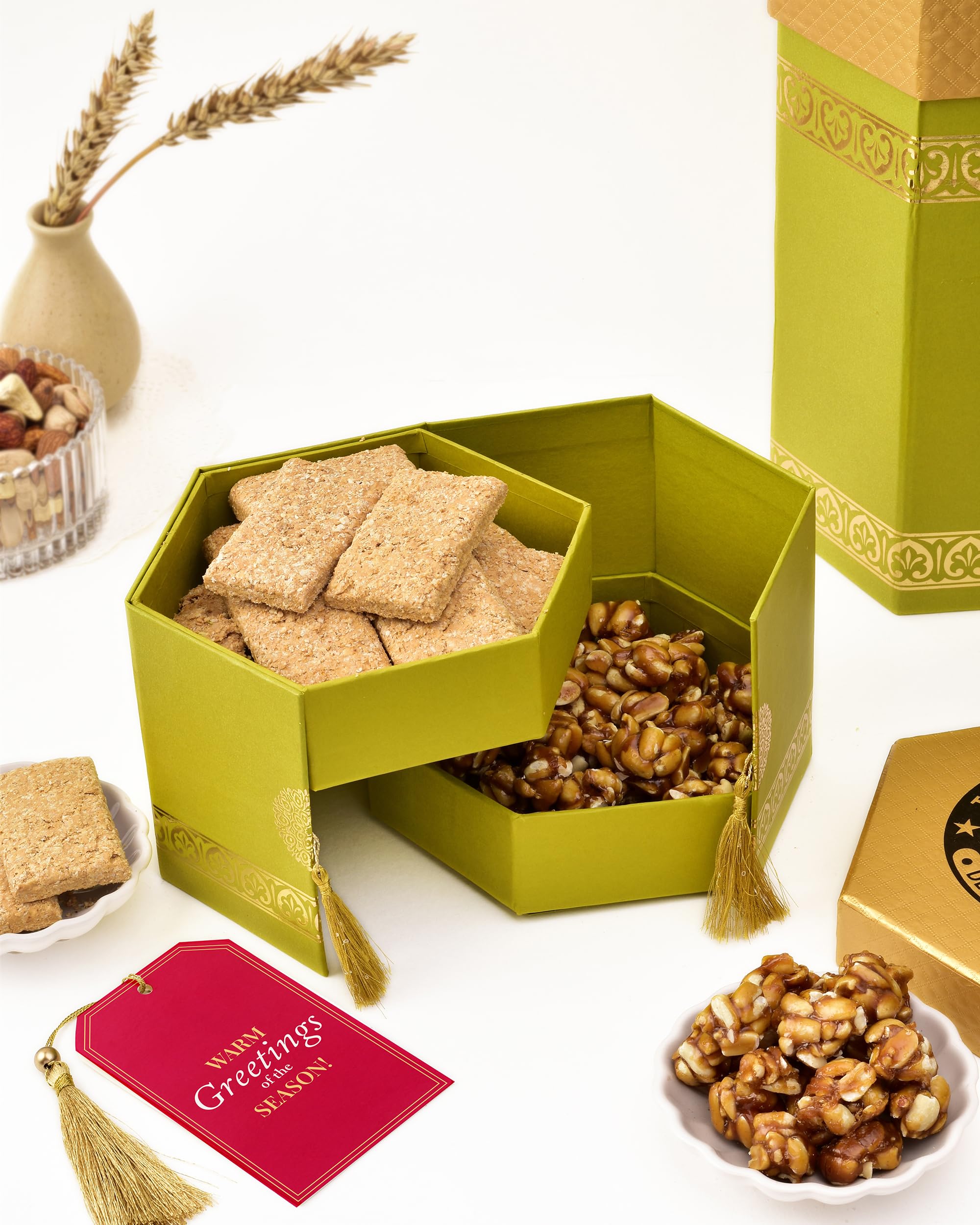 Winter Delight Gift Hamper Gajak (400 Grams) Sweets Gift Pack Dryfruit ...