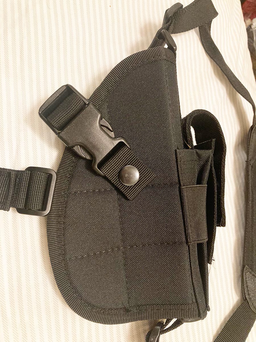 Amazon.com: Vertical Shoulder Holster Concealed Carry Universal ...