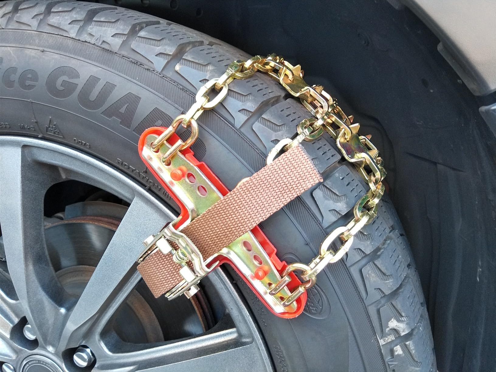 Amazon.co.jp: Prudencrose 2024新版 タイヤチェーン 金属製タイヤチェーン 強力な爪【八个装】 横滑り防止タイヤ 165-265mmまで対応 金属チェーン 車 簡単 ...