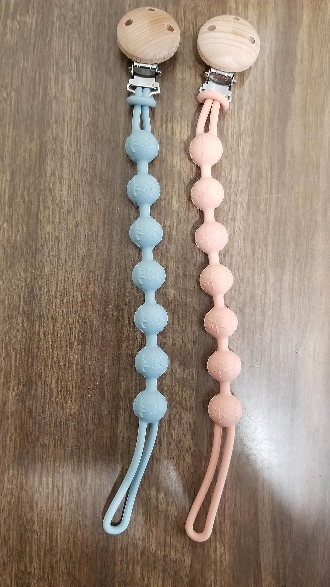 Keep Your Baby's Pacifier Safe and Secure with MumEZ Silicone Pacifier ...