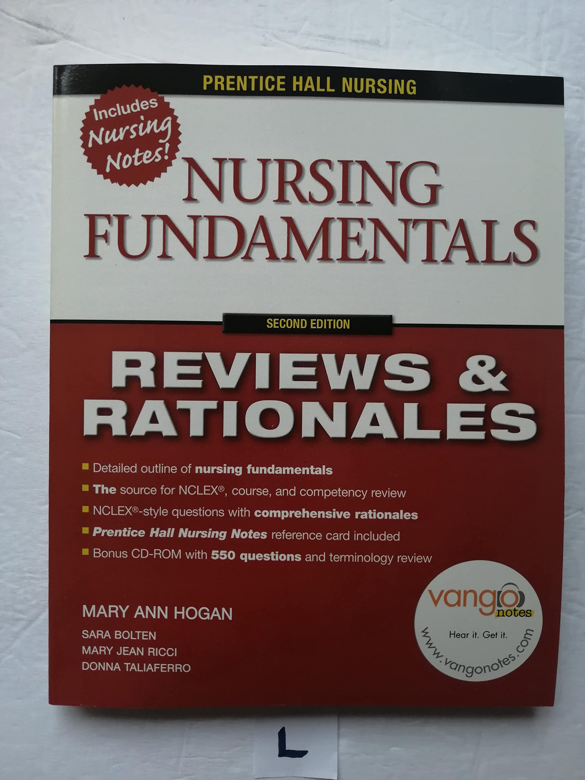 Prentice Hall Reviews & Rationales: Nursing Fundamentals: 9780132240789 ...