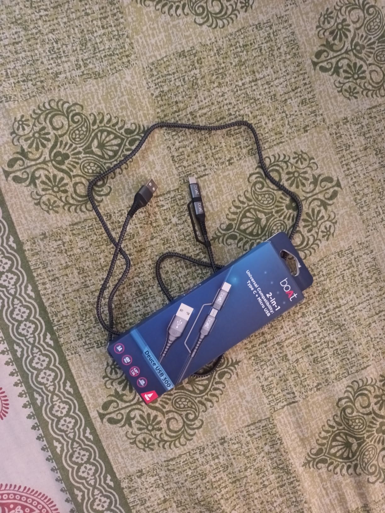 boAt Deuce USB 300 2 in 1 Type-C & Micro USB Stress Resistant, Sturdy ...