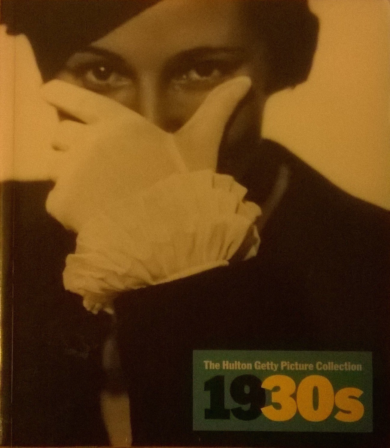 Decades 1930s: Amazon.co.uk: The Hulton Getty Picture Collection: Books