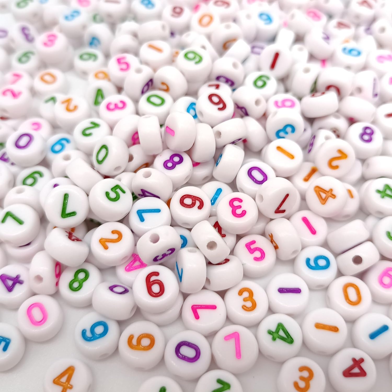 Amazon.com: Azuunye 500Pcs Number Beads for Bracelets Making - 4x7mm ...