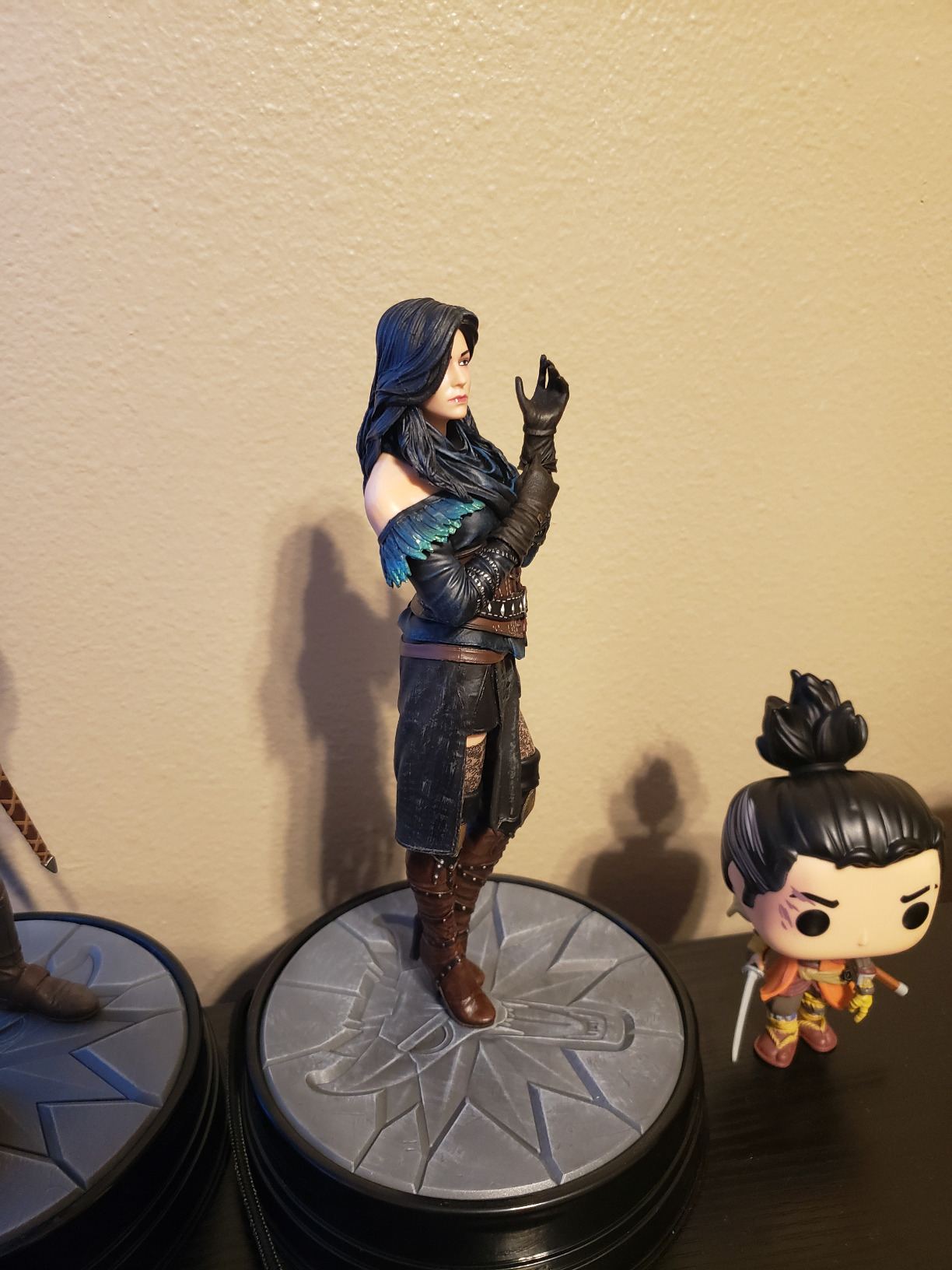 $11/mo - Finance Dark Horse Deluxe The Witcher 3 Wild Hunt: Yennefer ...