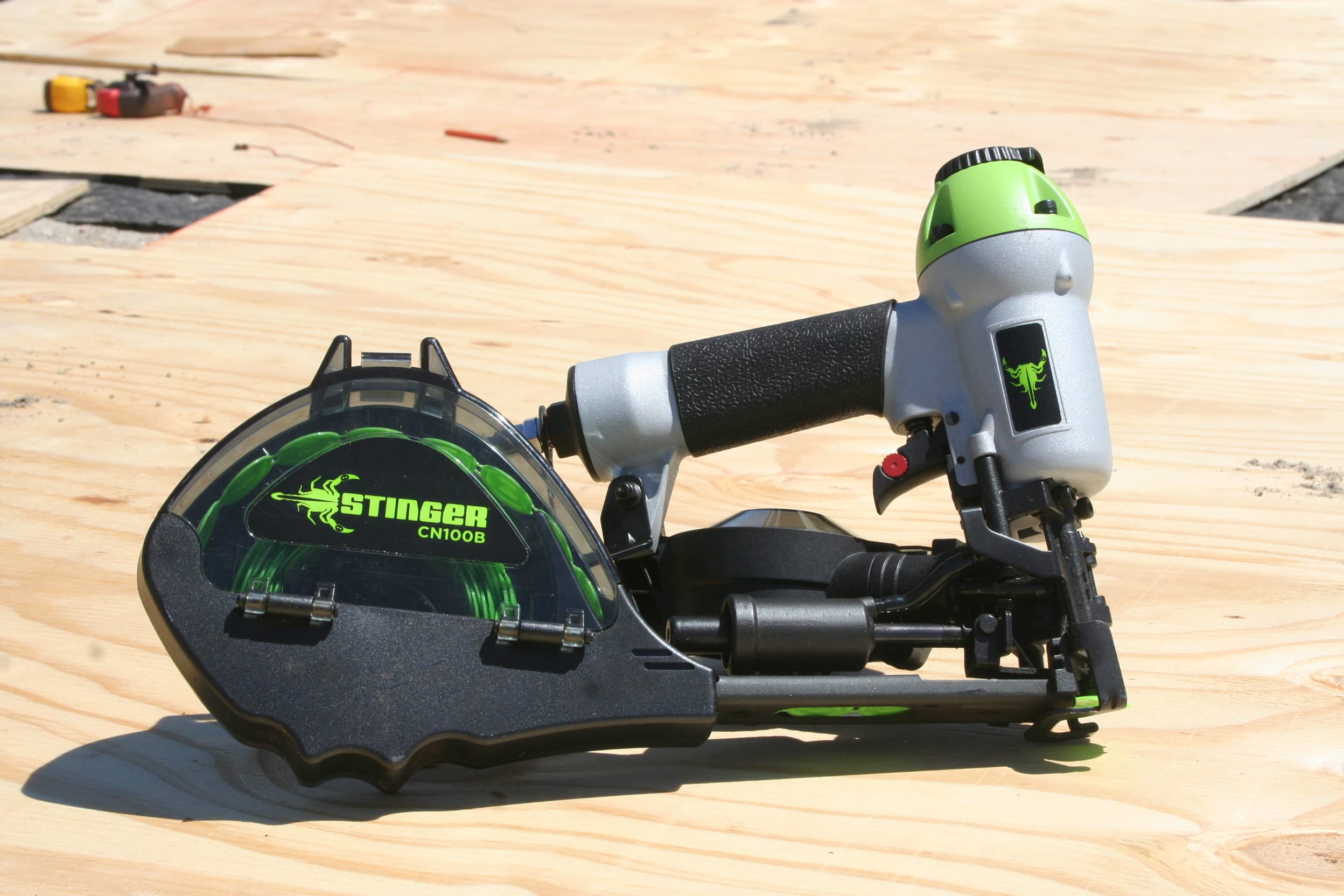 Snapklik.com : STINGER CN100B Pneumatic Cap Nailer Kit, Tool & 8000 ...