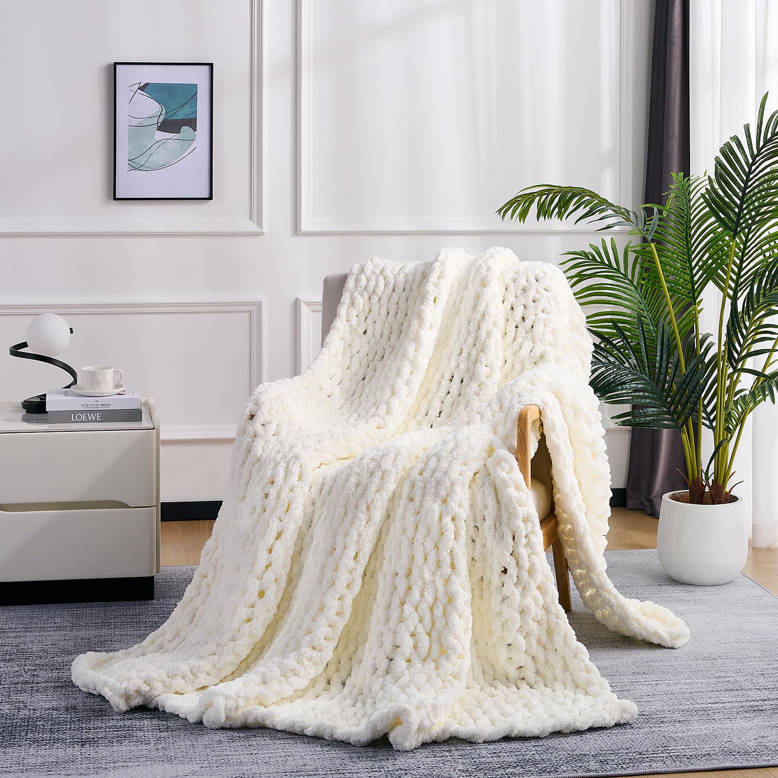 Amazon.com: L'AGRATY Chunky Knit Blanket Throw: Soft Chenille Yarn ...