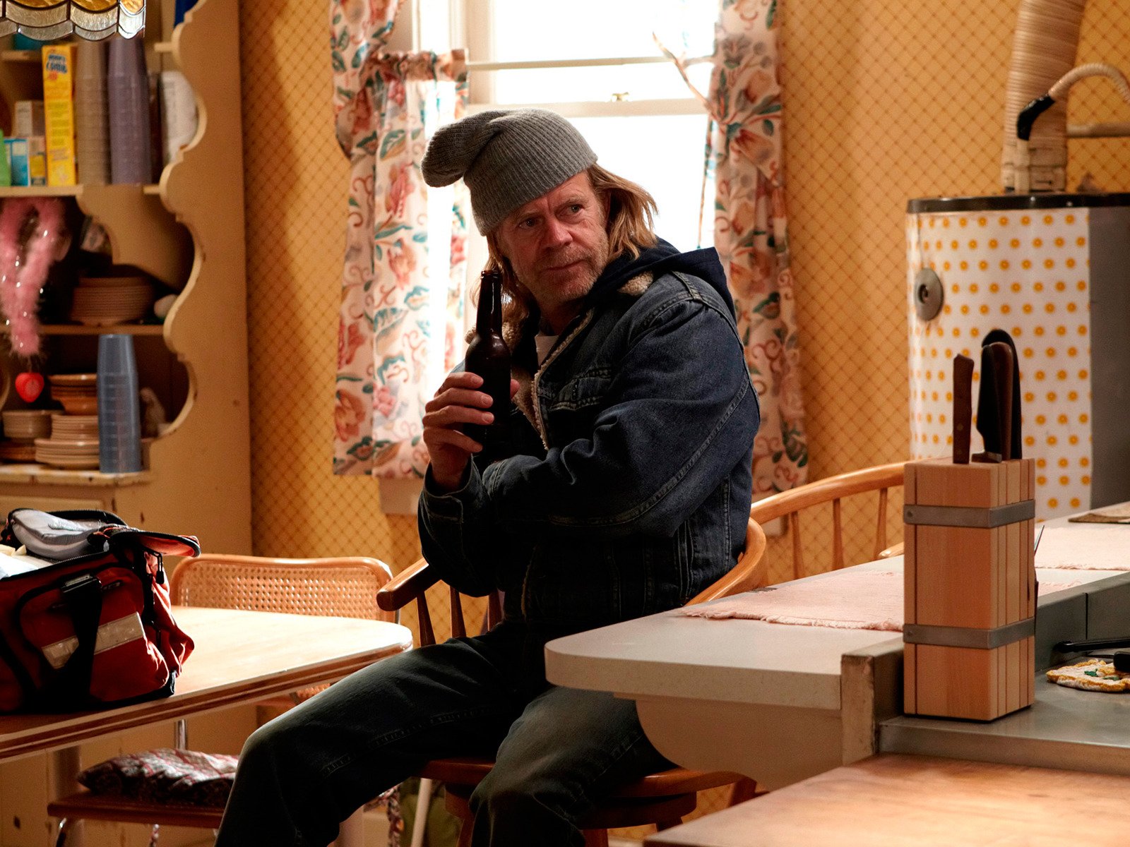 Watch Shameless: The Complete First Season | Prime Video