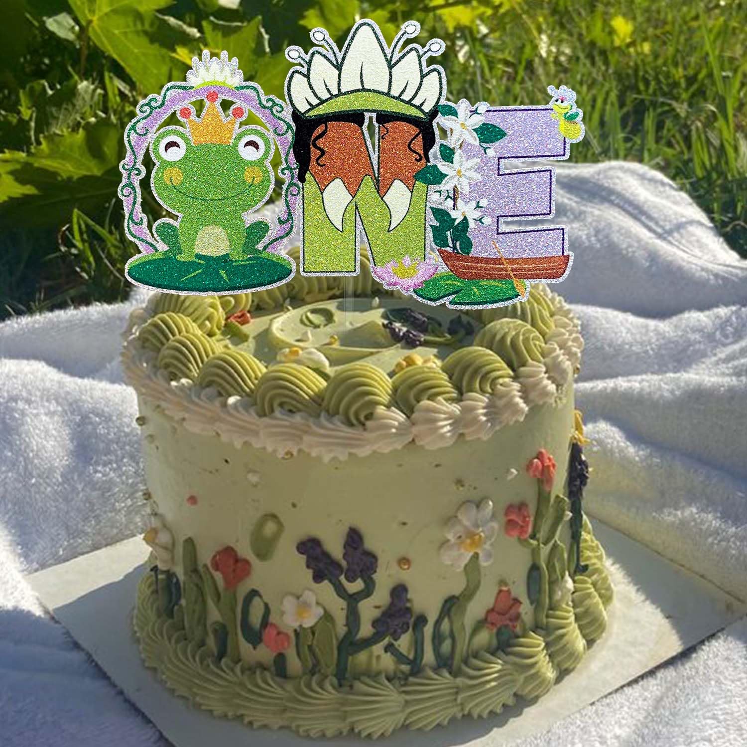 Snapklik.com : Princess Tiana One Cake Topper, Princess And The Frog ...
