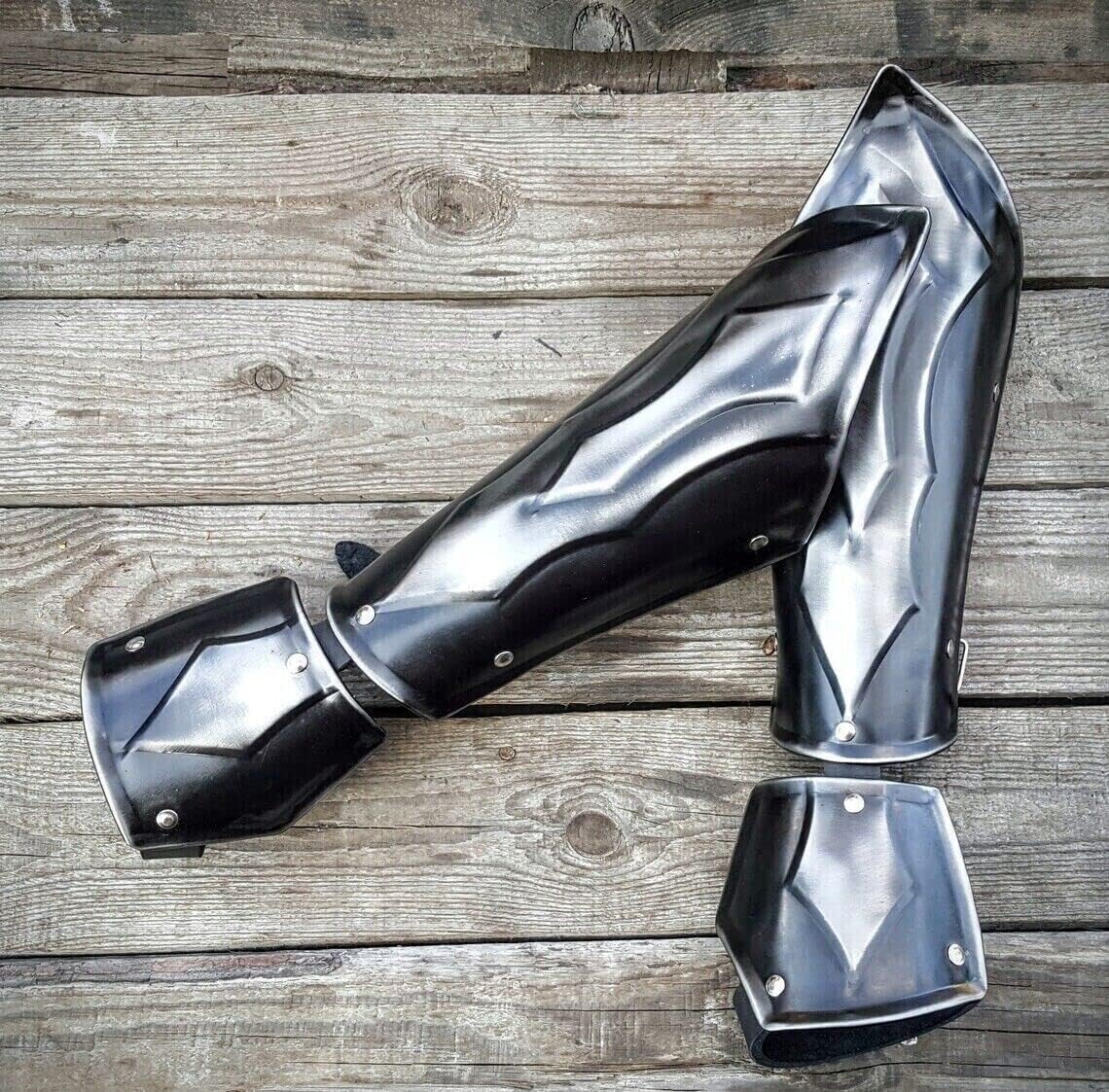 Amazon.com: ACTIVE INDUSTRIES Medieval Arm Bracers Pair of blackened 18 ...