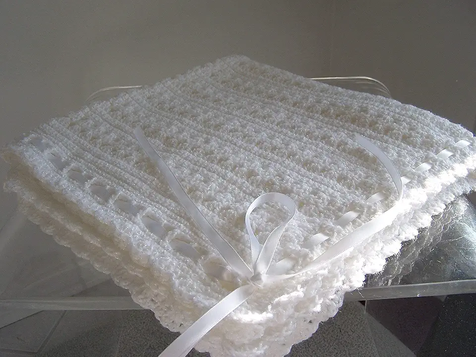 Hand Crochet Blanket: Step-By-Step Guide For Beginners | CyCrochet