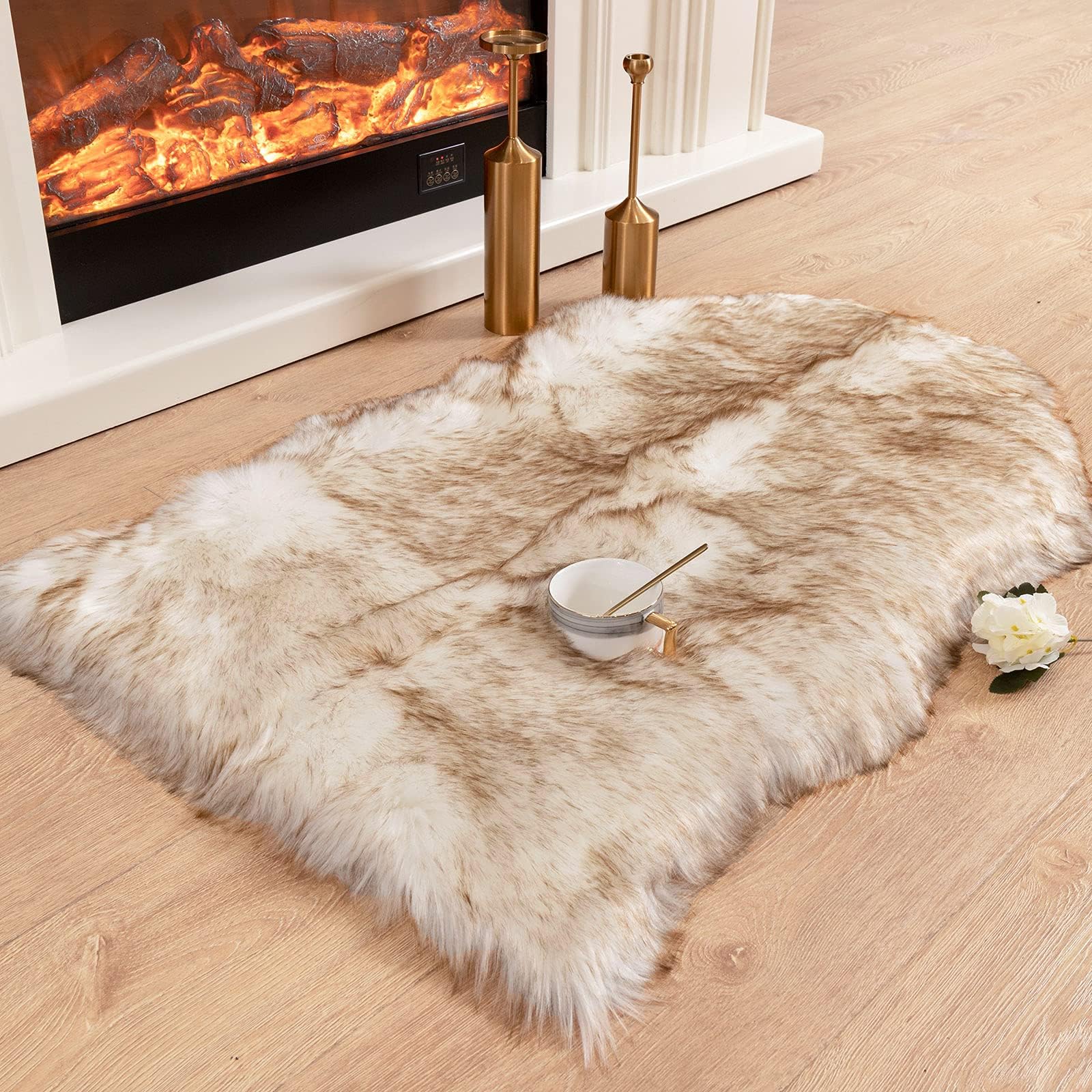 Amazon.com: Faux Fur Rug - Faux Sheepskin Rug 2x3 Ft Irregular Shaped ...