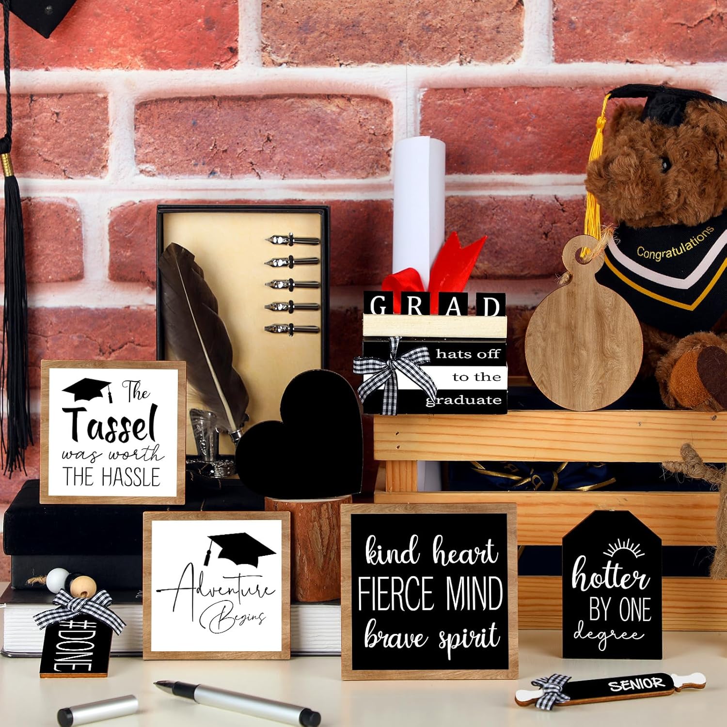 Amazon.com: Tatuo 16 Pcs Graduation Tiered Tray Decor Set Class of 2024 ...