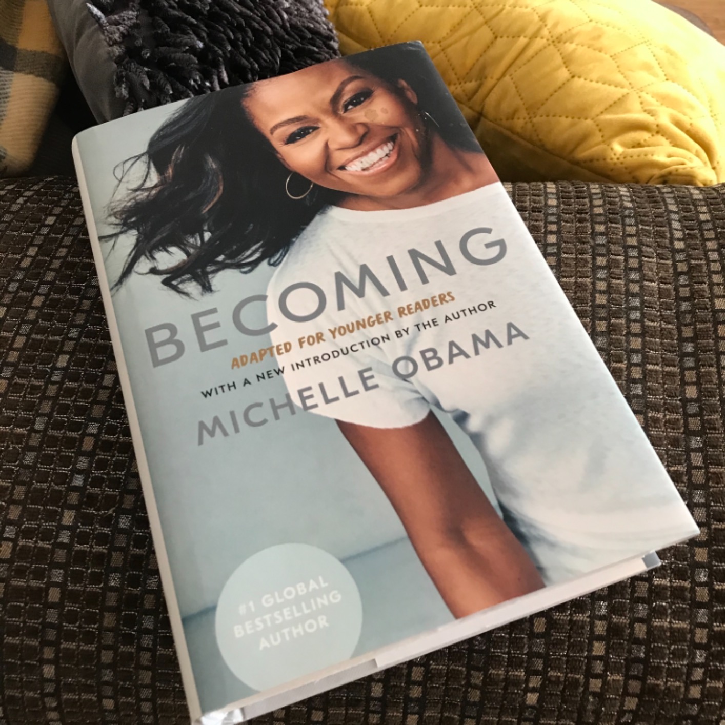 Becoming: Adapted for Younger Readers: Michelle Obama : Obama, Michelle ...