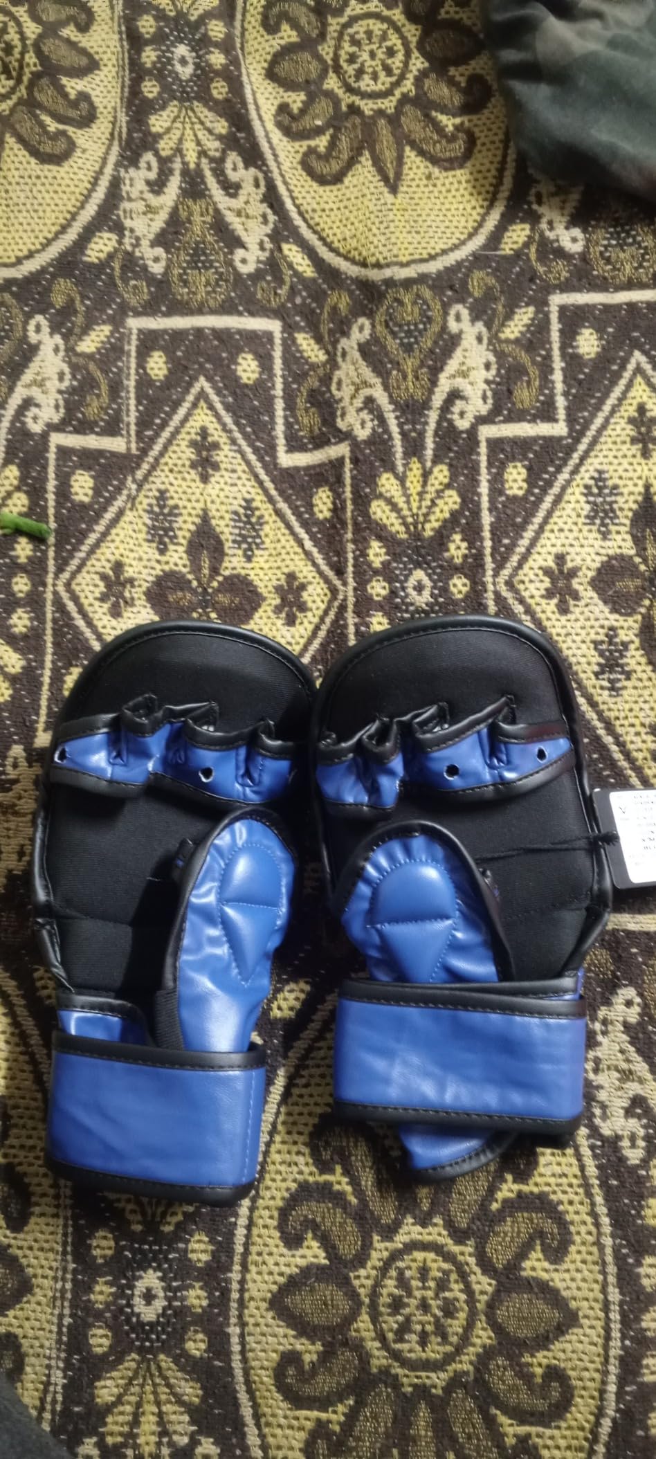 Invincible Commando MMA Sparring Gloves Mixed Martial Arts MMA Gloves ...