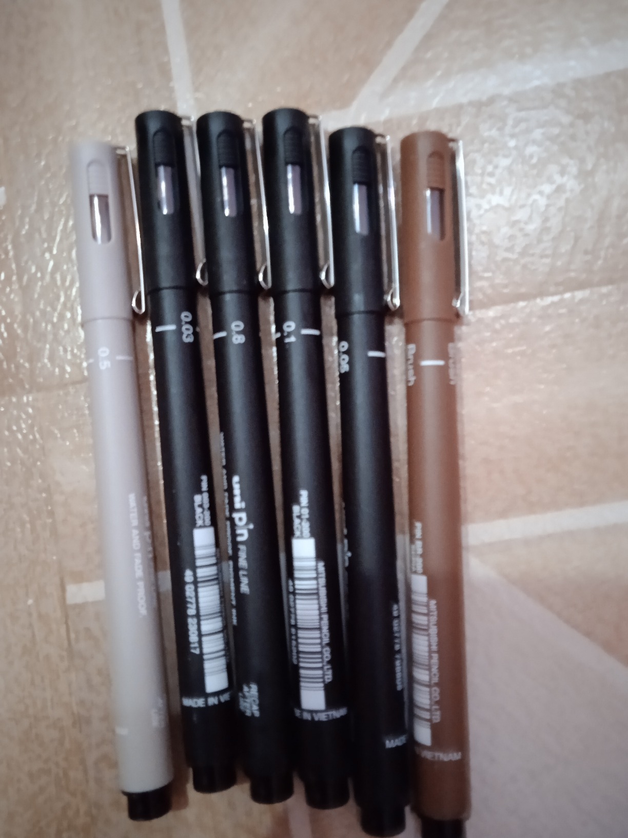 Uni Pin Fineliner Drawing Pen - Sketching Set - Black Ink - 0.03 to 0 ...