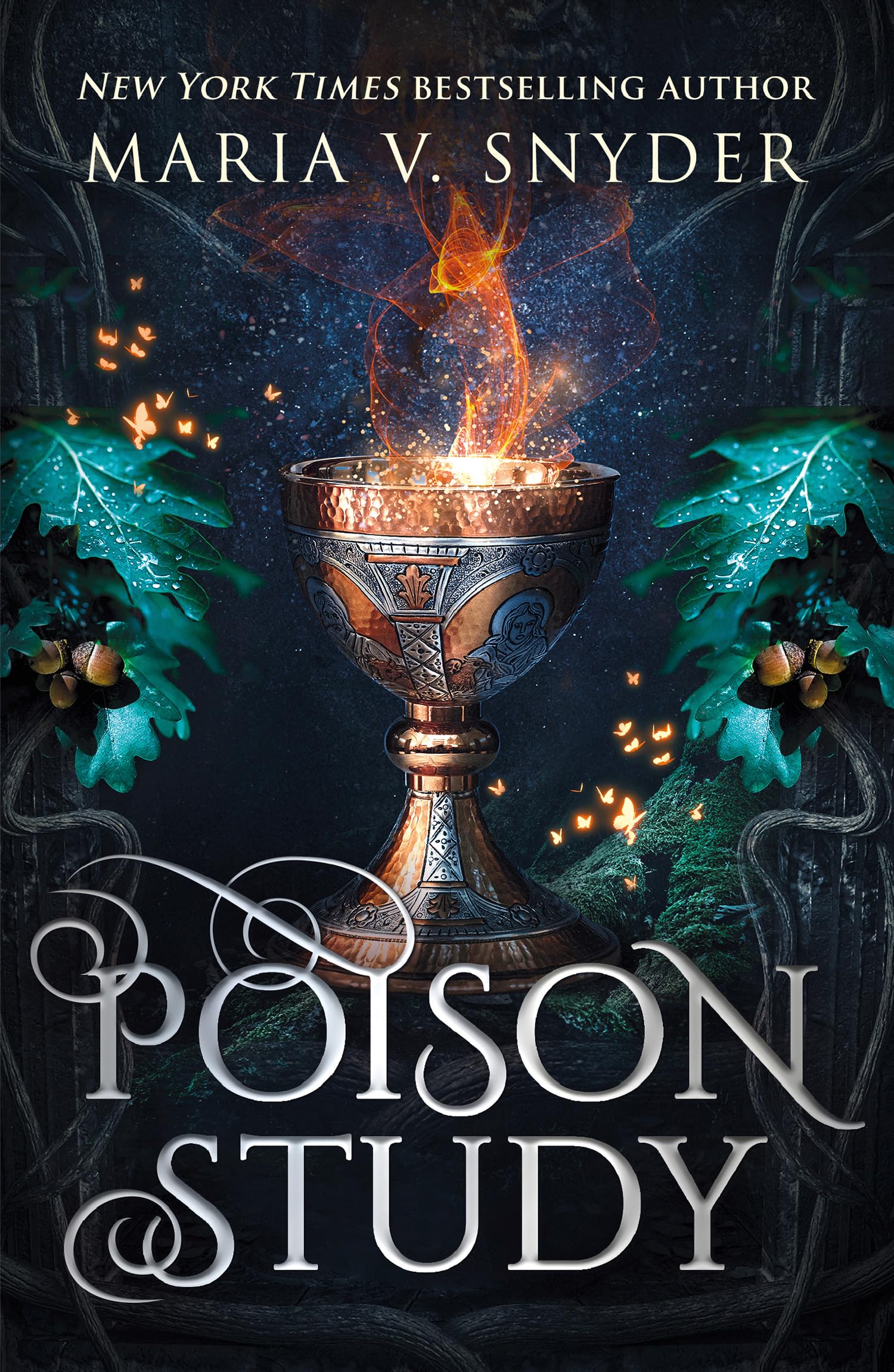 Poison Study (The Chronicles of Ixia): Discover the spellbinding ...
