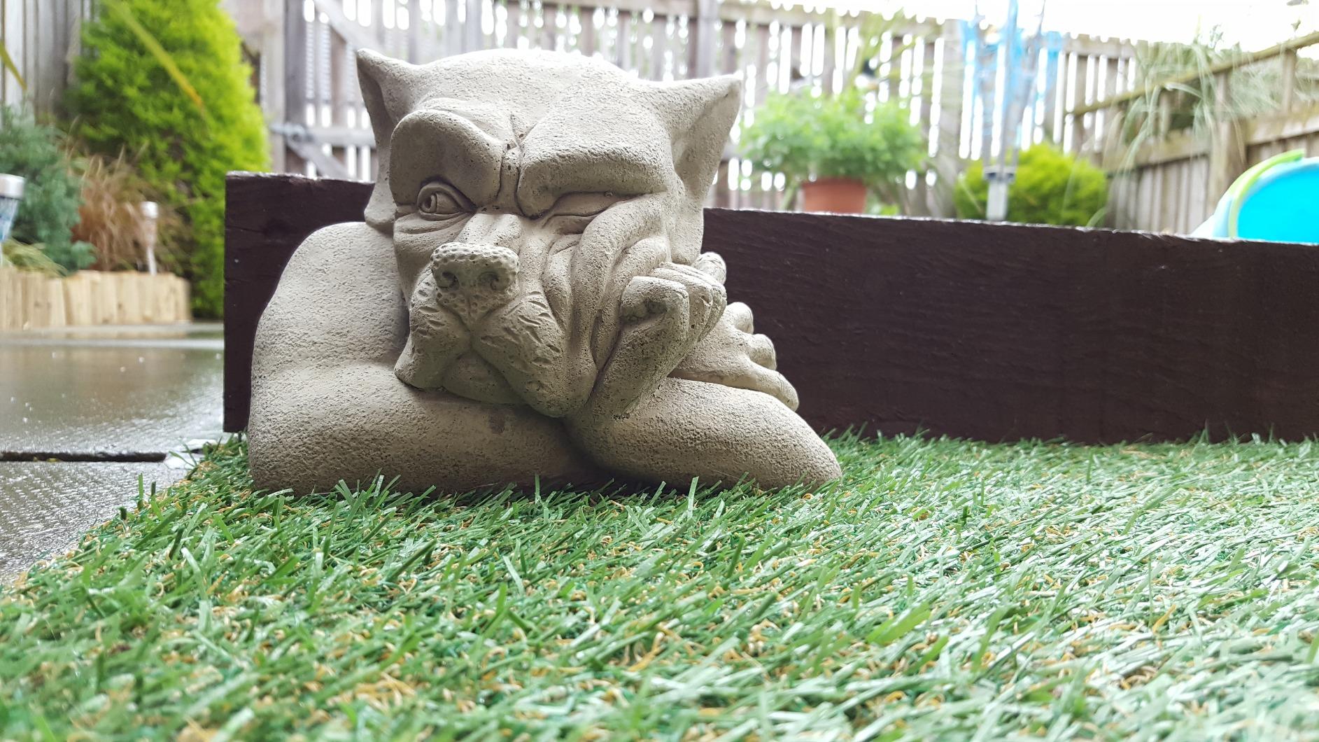 DSL Bert-Garden Ornament-Gargoyle-Sculpture Stone Statue-Home Patio ...