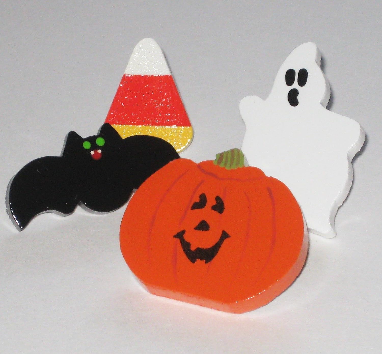 Amazon.com: Hand Painted Halloween Push Pins for Bulletin Board : Home ...