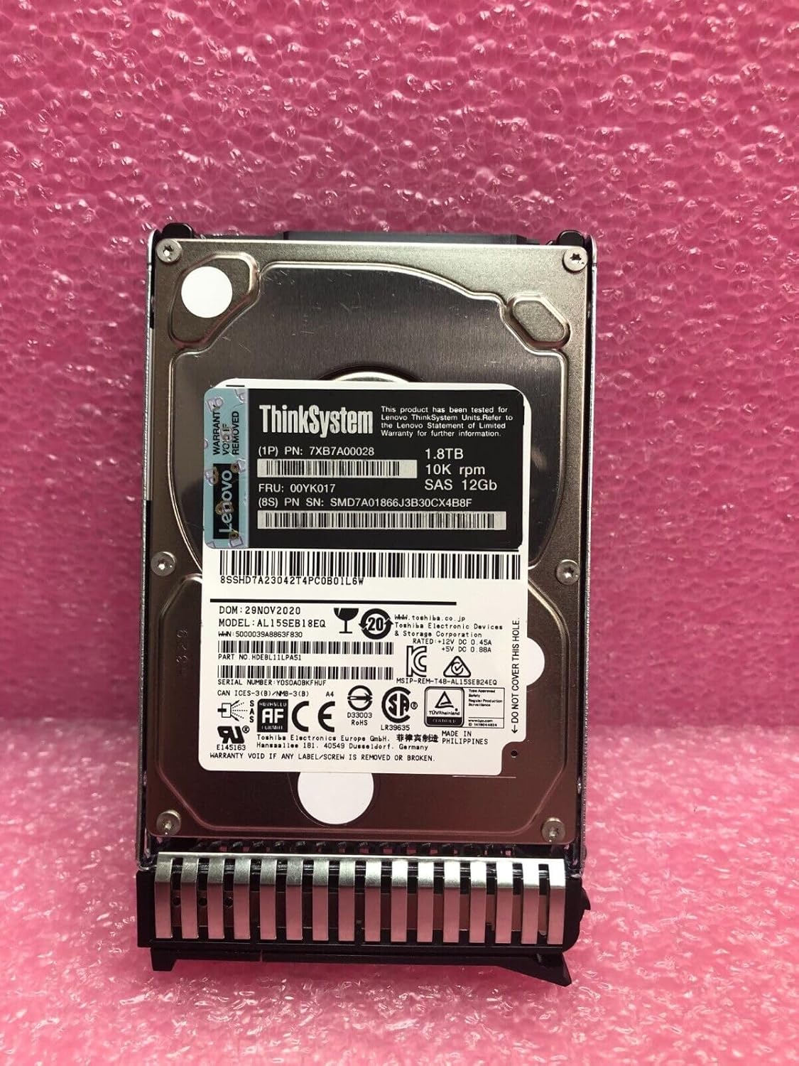 Amazon.com: Lenovo 7XB7A00028 1.8TB 10K 12G SAS 512E SFF HDD : Electronics