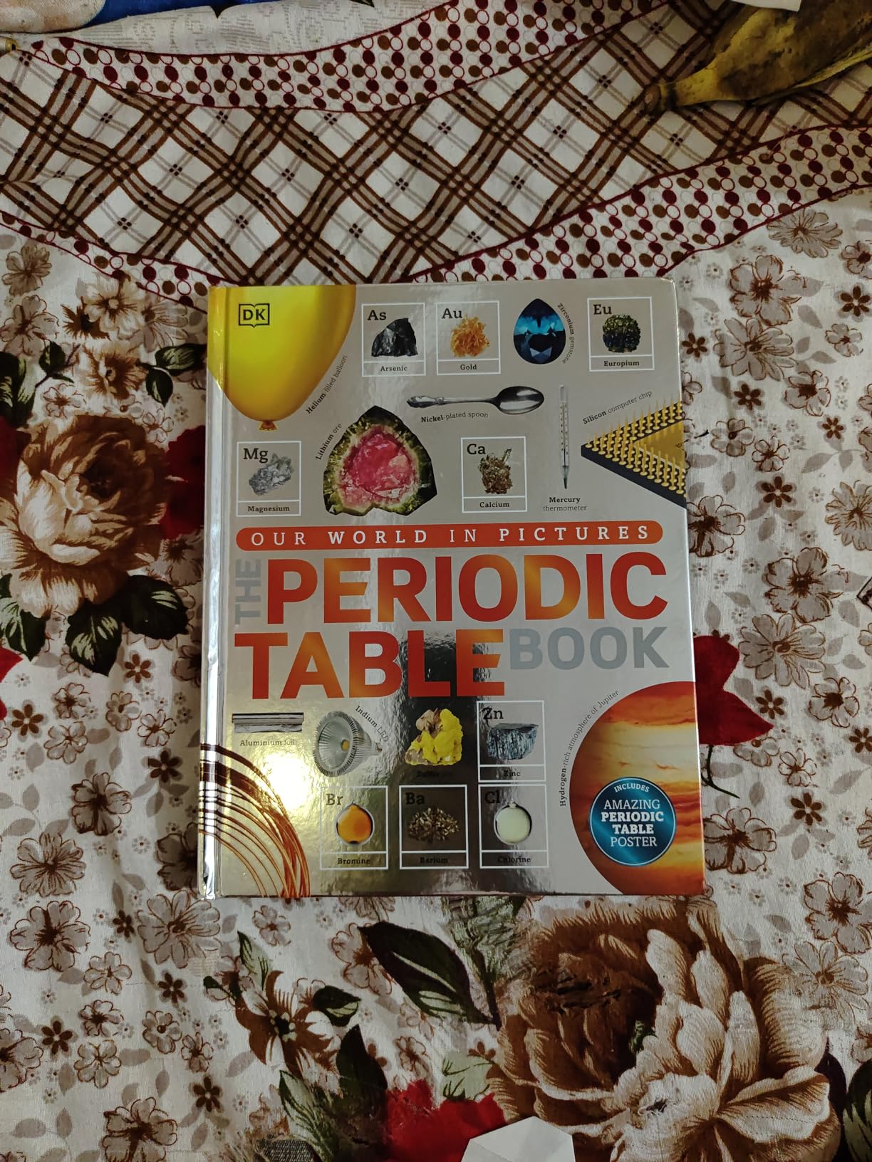 The Periodic Table Book: A Visual Encyclopedia of the Elements : Jack ...