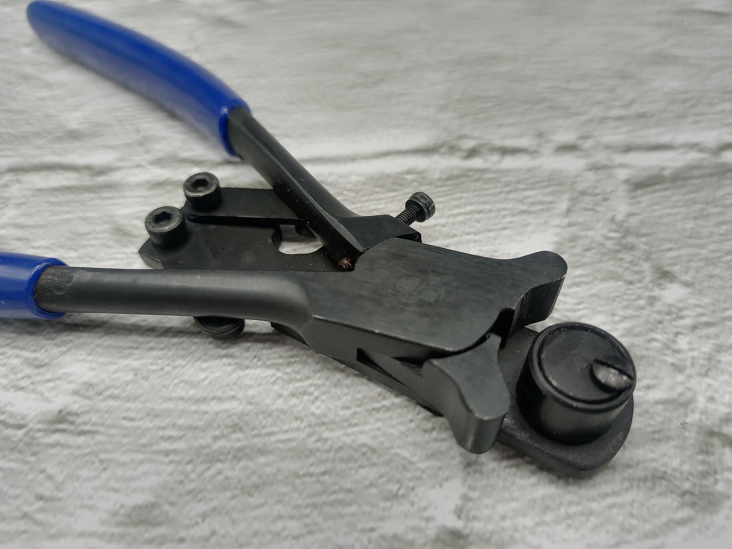 Amazon.com: NK eShop Professional Jewelry Ring and Bracelet Shaping ...