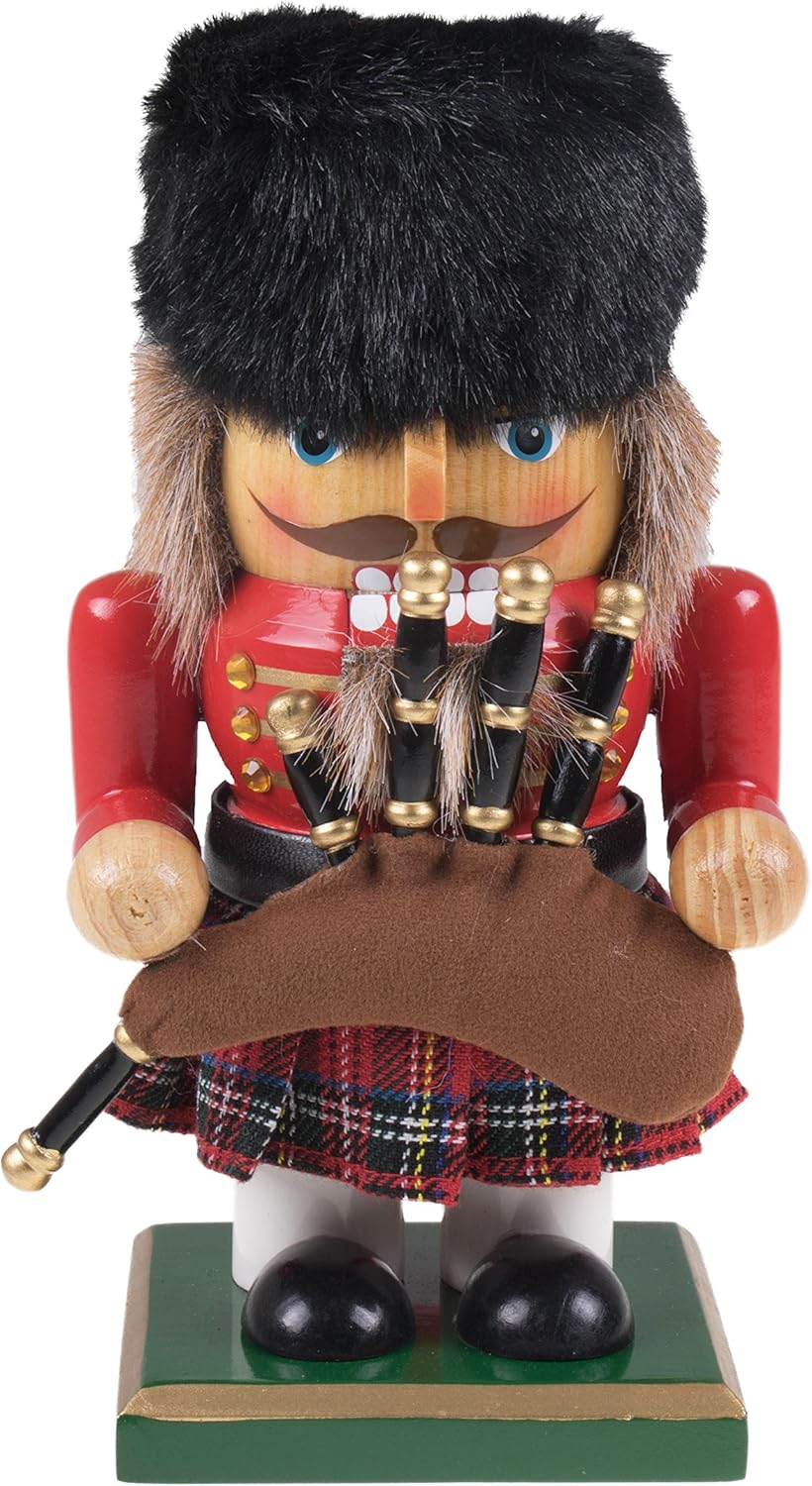 Amazon.com: Clever Creations Traditional Chubby Scottish Nutcracker ...