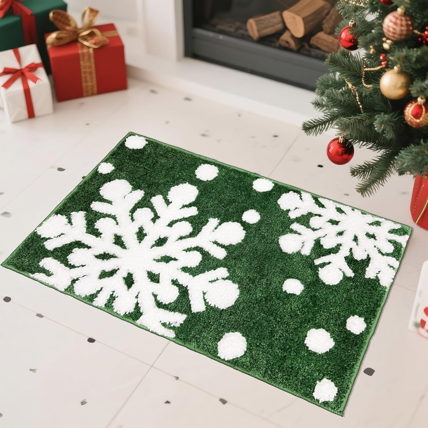 Amazon.com: APROPHIC Christmas Snowflake Bath Mat, Non-Slip Super ...
