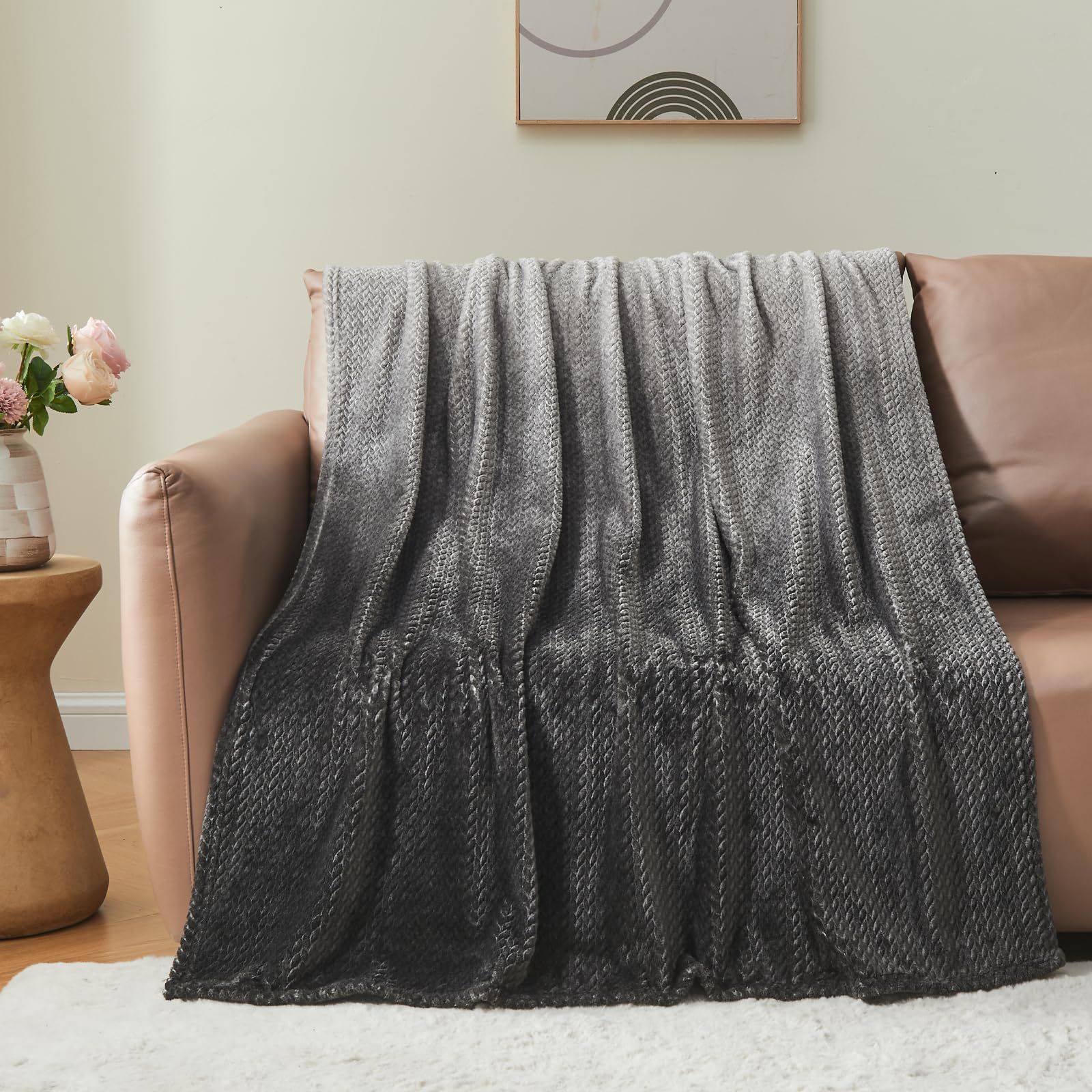 Amazon.com: NEWCOSPLAY Super Soft Throw Blanket Ombre Dark Grey Premium ...