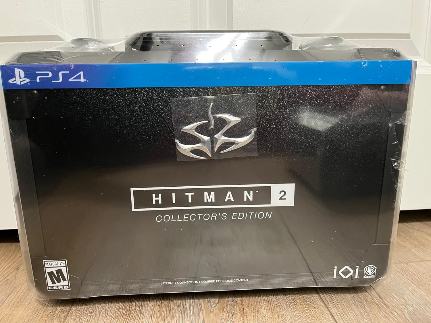 Amazon.com: Hitman 2 - Collector's Edition - Sony PlayStation 4 : Video ...