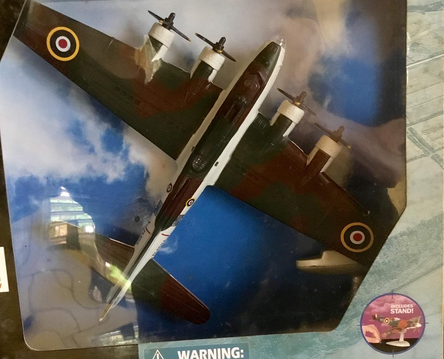 New Ray 20103 A - Sky Pilot 1:100 Scale B-17 Flyng Fortress 2° World ...