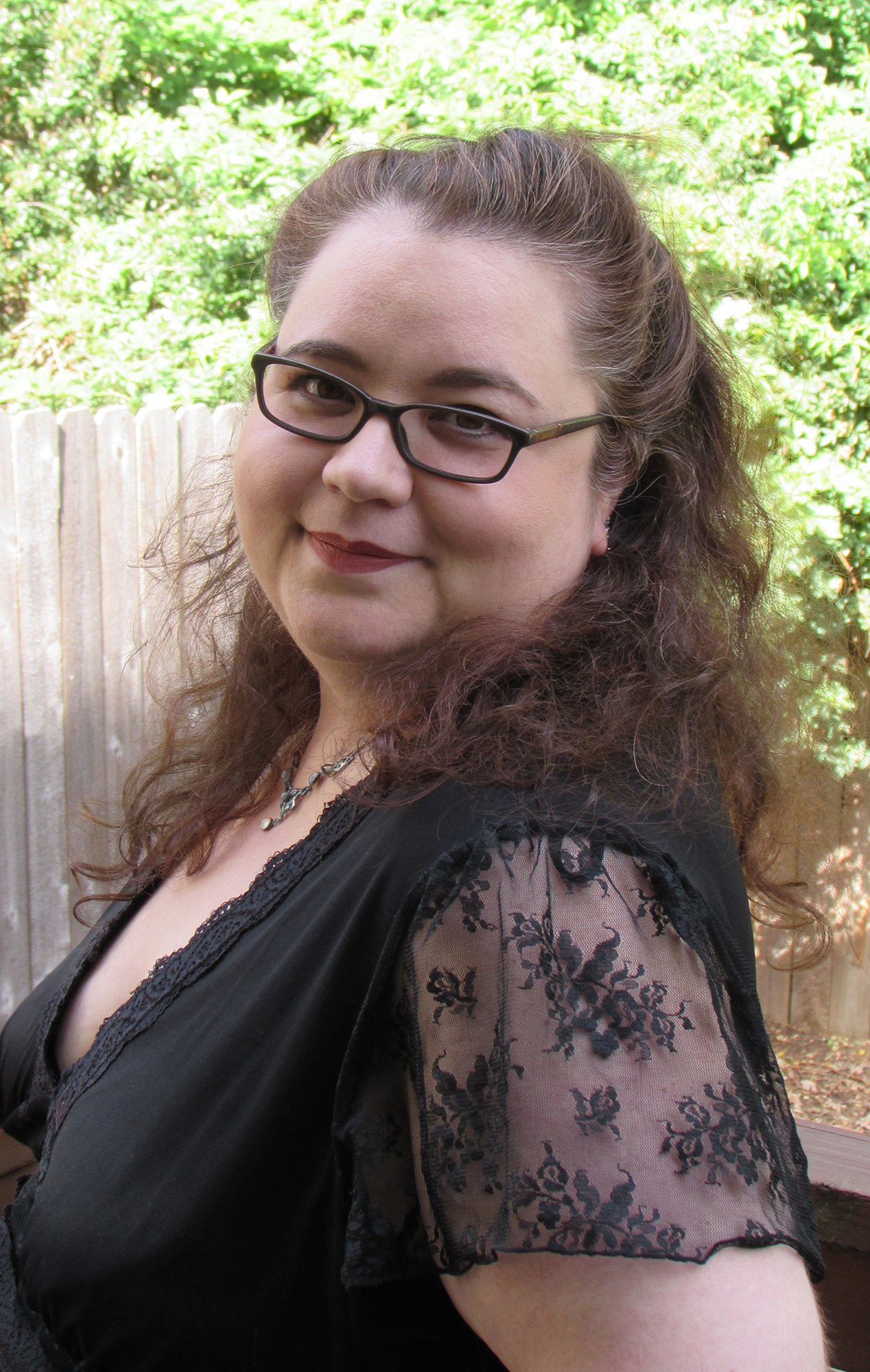 Amazon.com.au: Lisa Olsen: books, biography, latest update