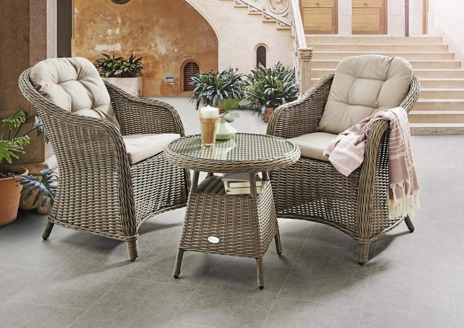 Lounge Sessel Mit Tisch