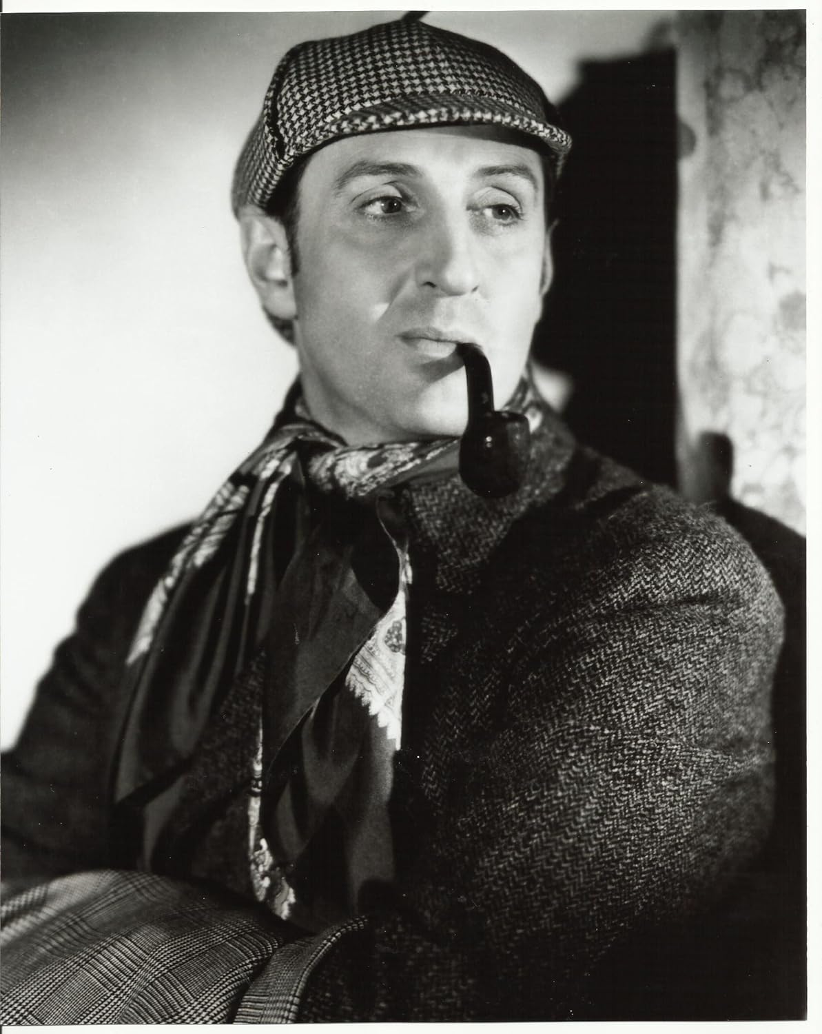 Amazon.com: Sherlock Holmes Photo Basil Rathbone Cap & pipe 8 x 10 Photo #1