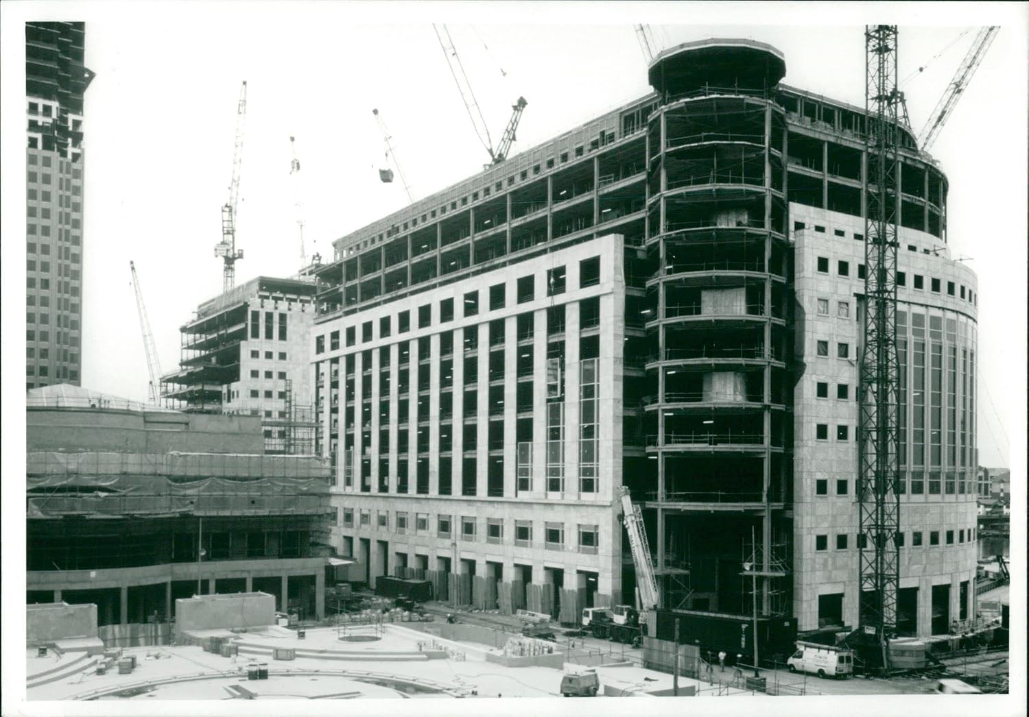 Amazon.com: Thames Water Ring Main Tower - Vintage Press Photo: Photographs