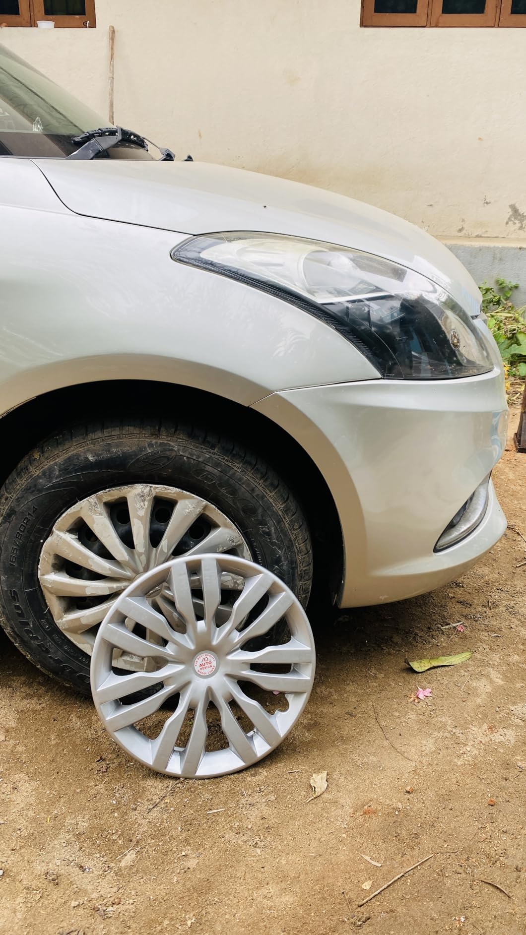 Car Wheel Cap Silver Set of 4 Pieces For Maruti Suzuki Swift Dzire ...
