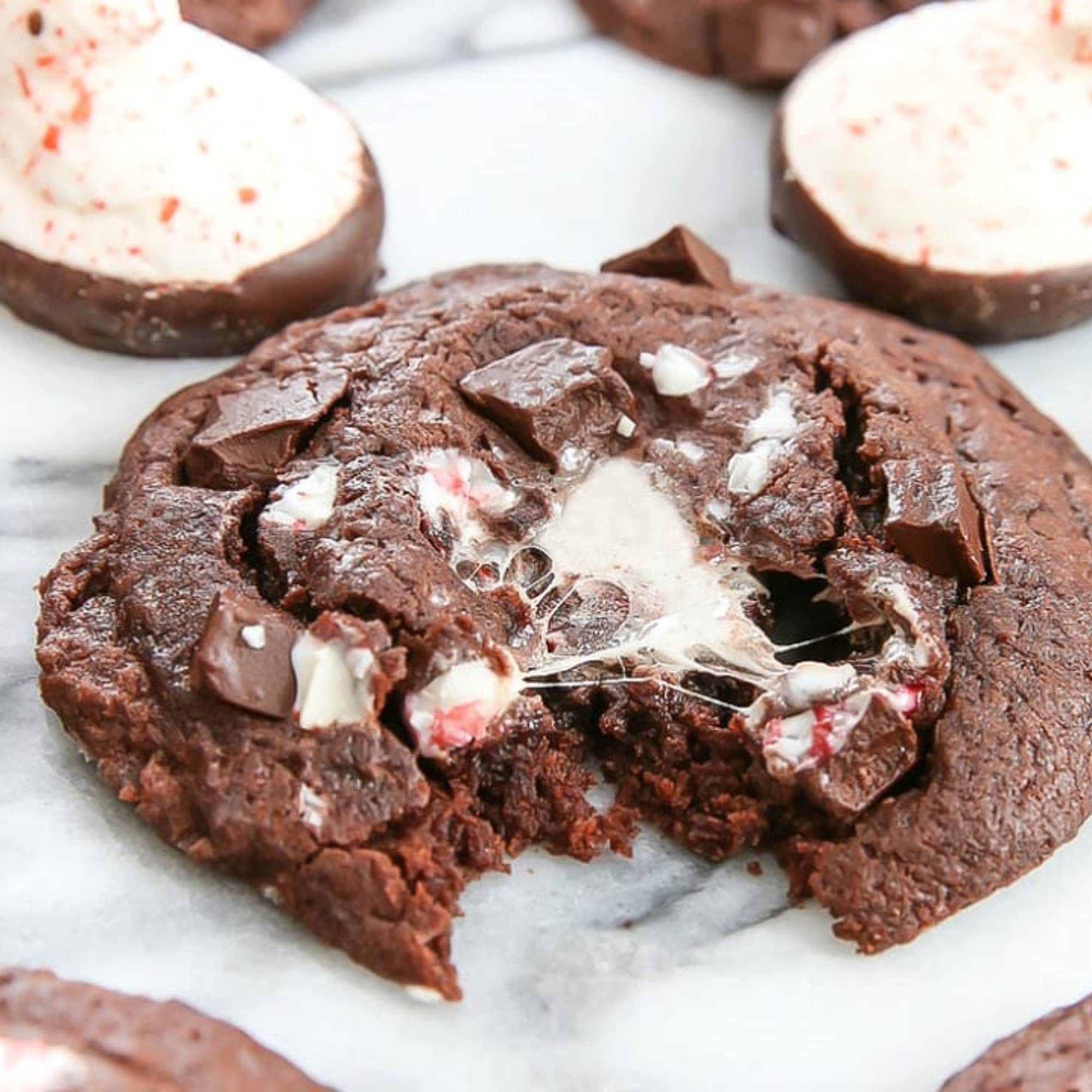 Snapklik.com : Peeps Candy Cane Flavored Marshmallow Christmas Candy Chicks