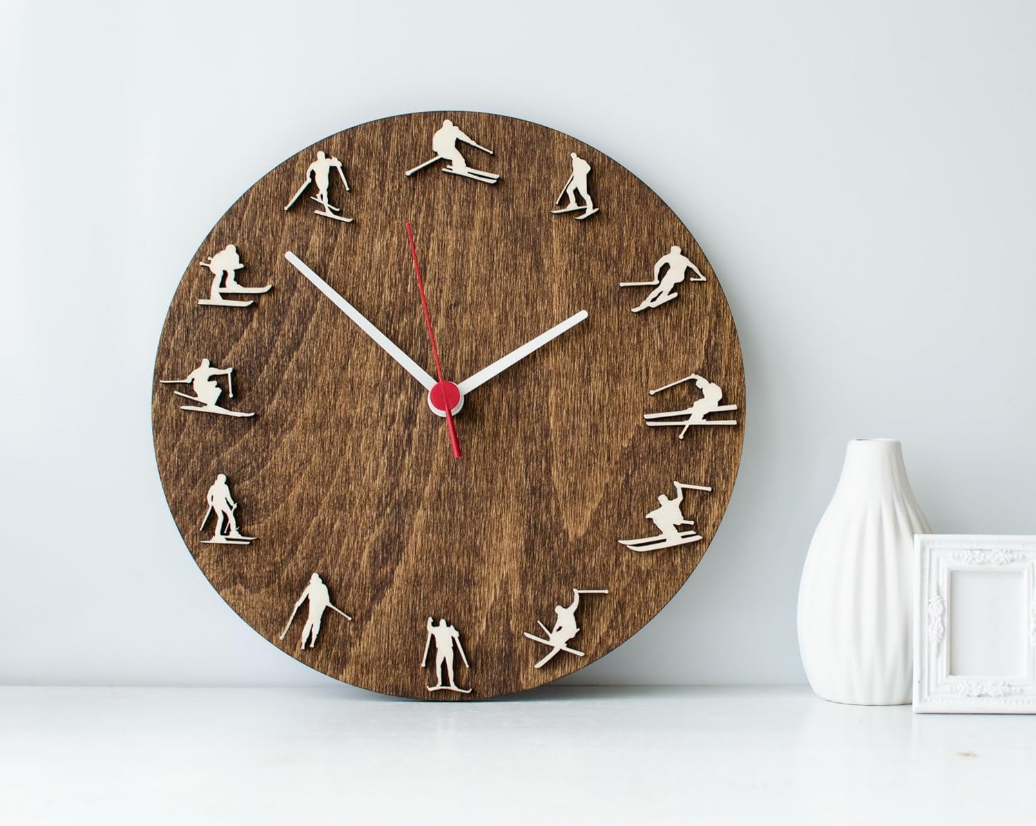 Amazon.com: Skiing clock 10" diameter, Wood clock with Skiers, Winter ...