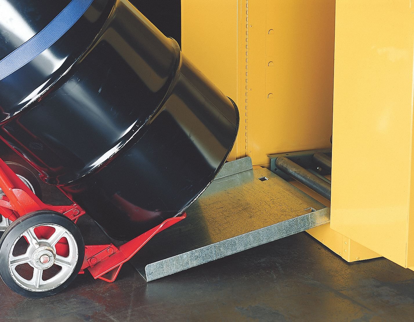 Eagle 1957 Galvanized Drum Cabinet Ramp, 23-1/4" Width x 4-1/4" Height ...