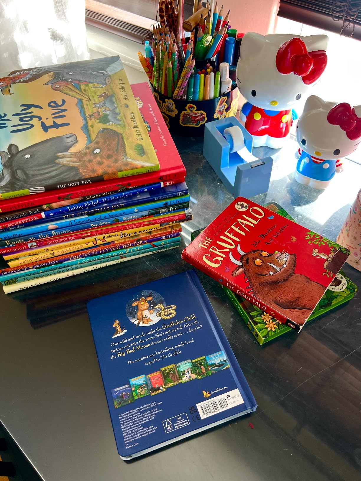 The Gruffalo's Child HB NEC: unknown author: 9781509845330: Amazon.com ...