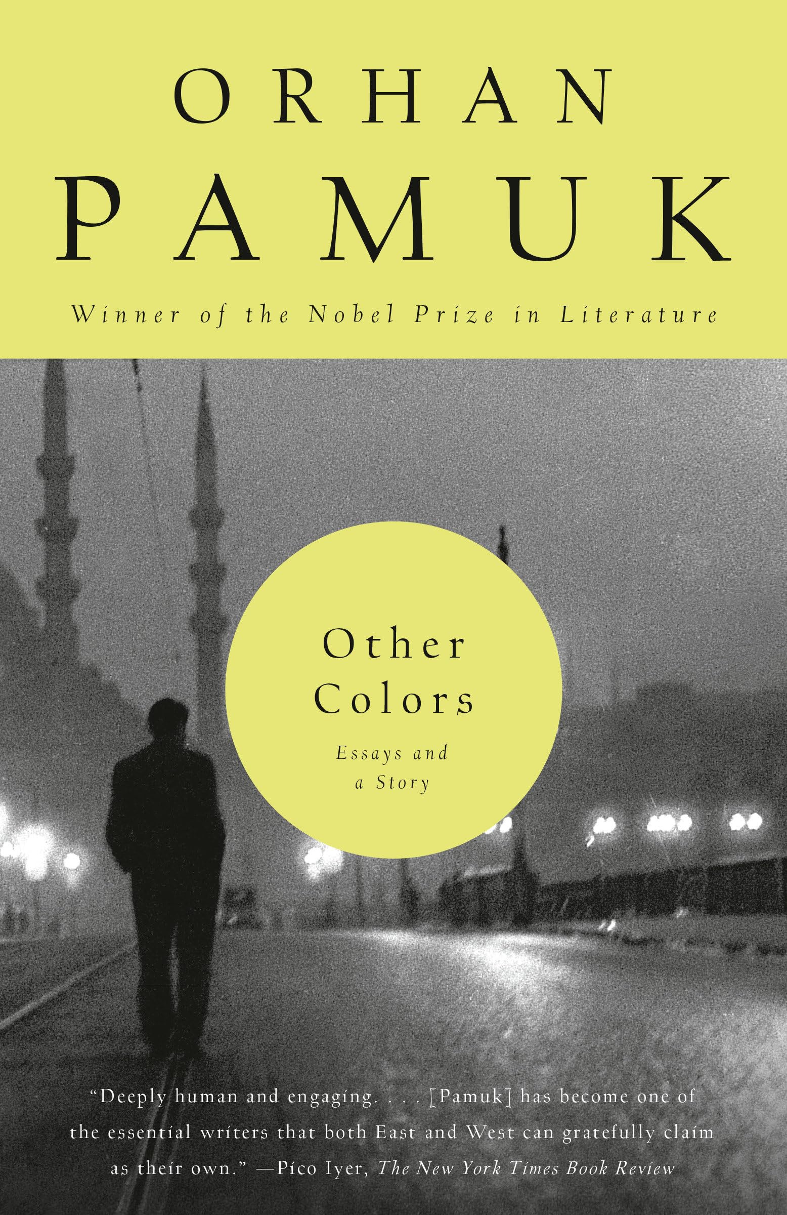 Amazon.com: Other Colors: Essays and a Story (Vintage International ...