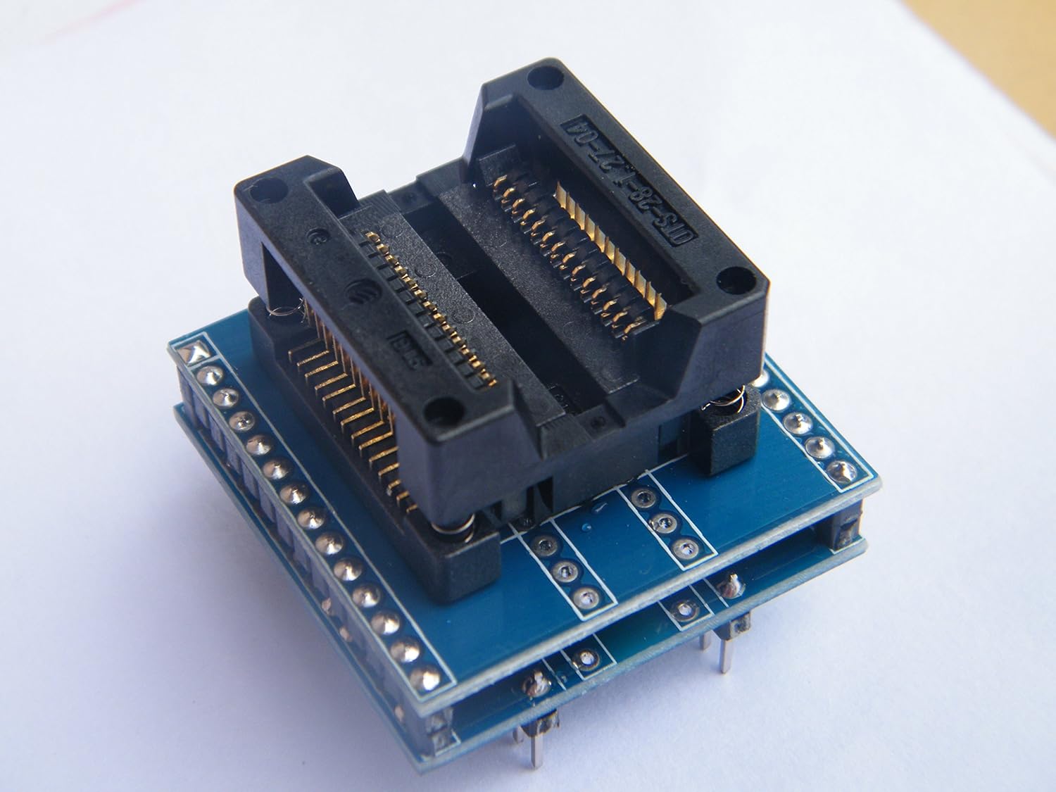 Amazon.com: CEG Show Universal SOP28 SO28 SOIC28 SOP20 SOP16 to DIP28 Programming Socket Adapter ...