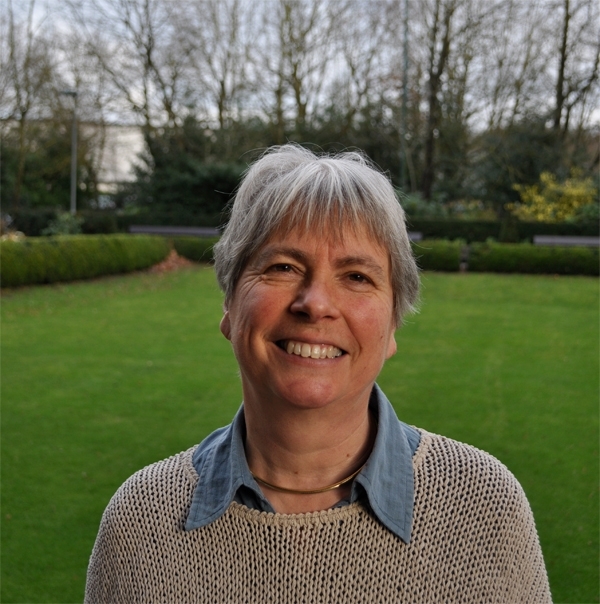 Amazon.co.uk: Anne Cockburn: books, biography, latest update