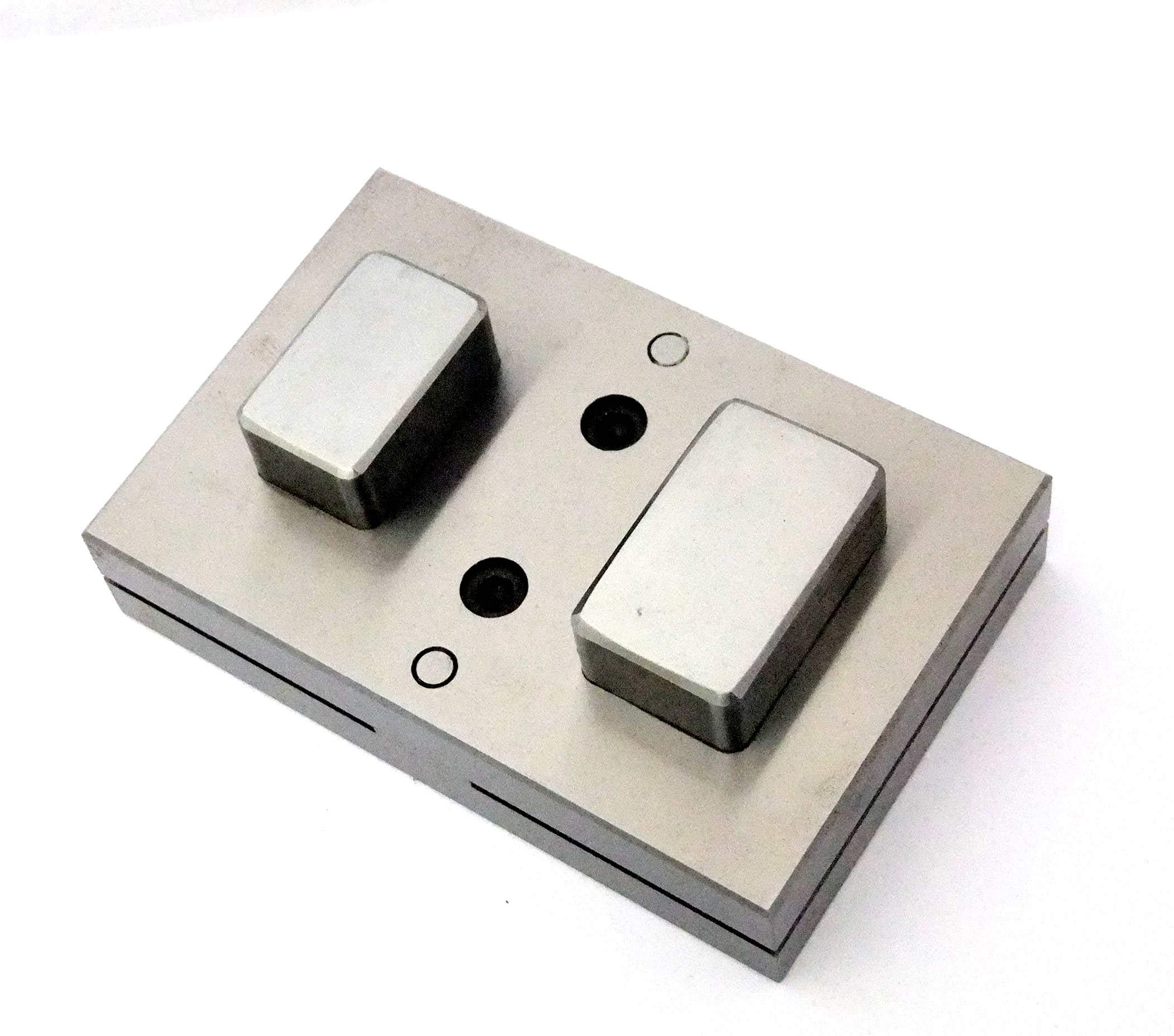 Amazon.com: Extra Large Disc Cutter with Two Punches for Rectangle Shapes