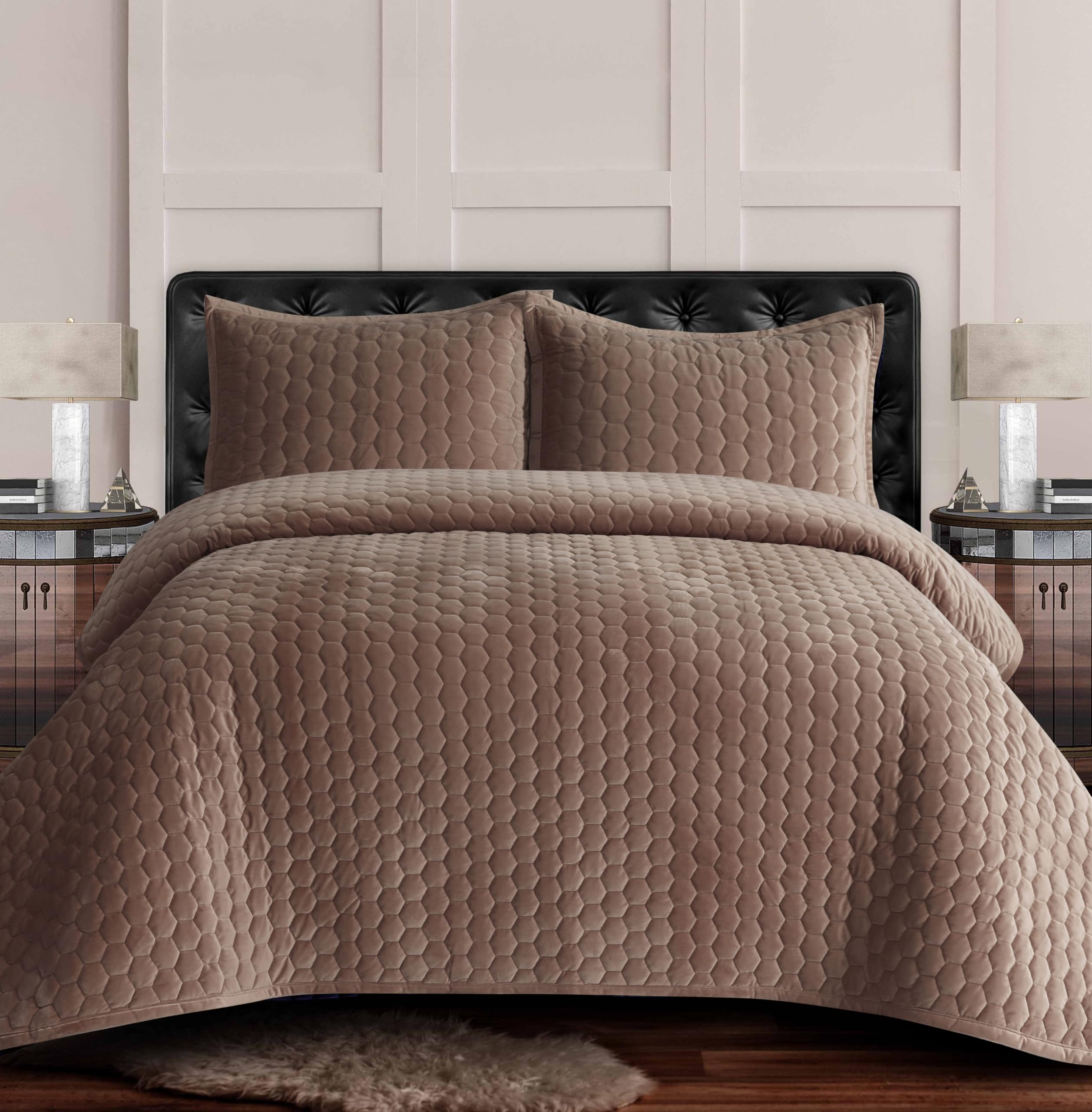 Amazon.com: Tribeca Living Velvet Twin Quilt Set - Two-Piece Honeycomb ...